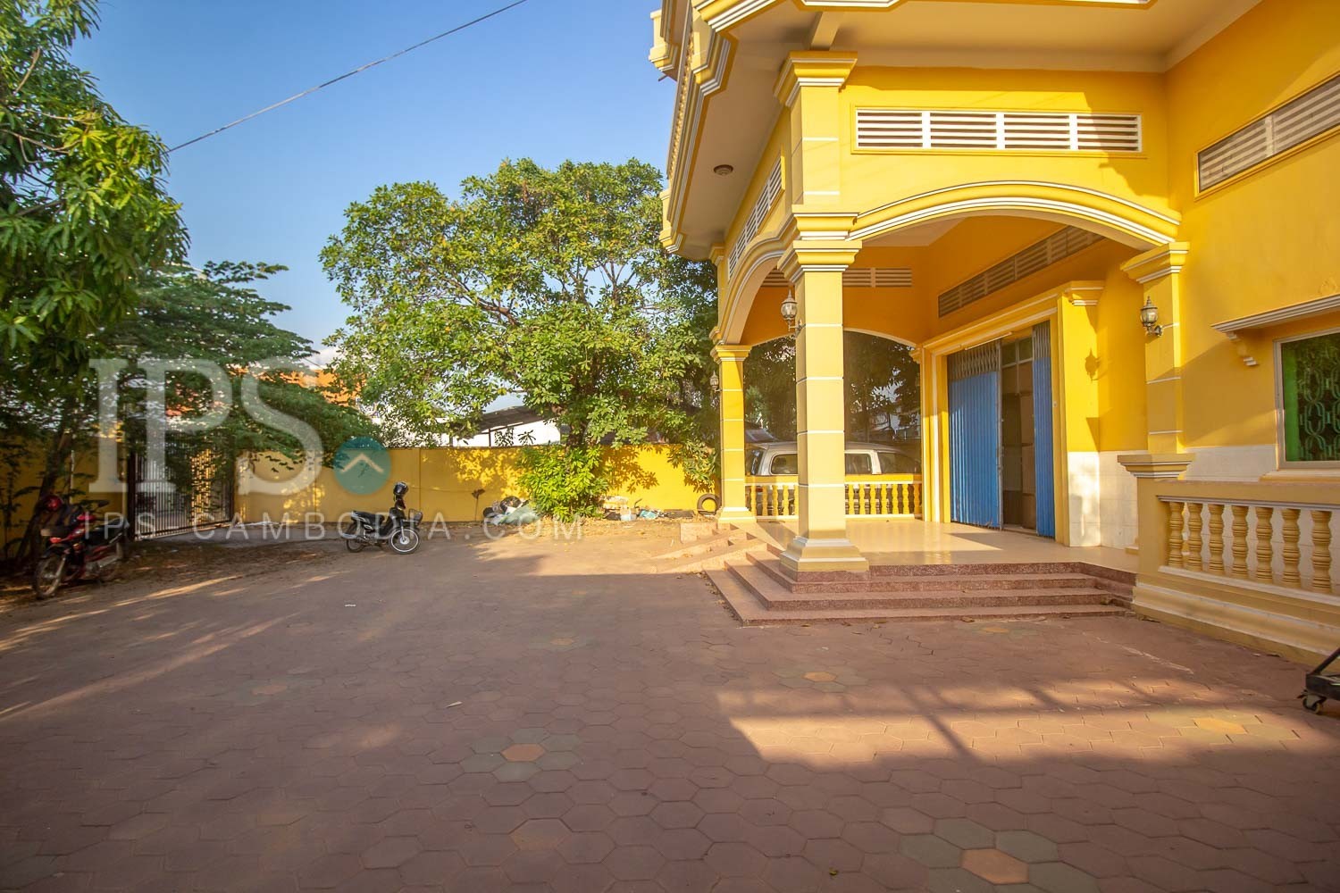 15 Room Building For Rent - Wat Bo, Siem Reap | IPS Cambodia