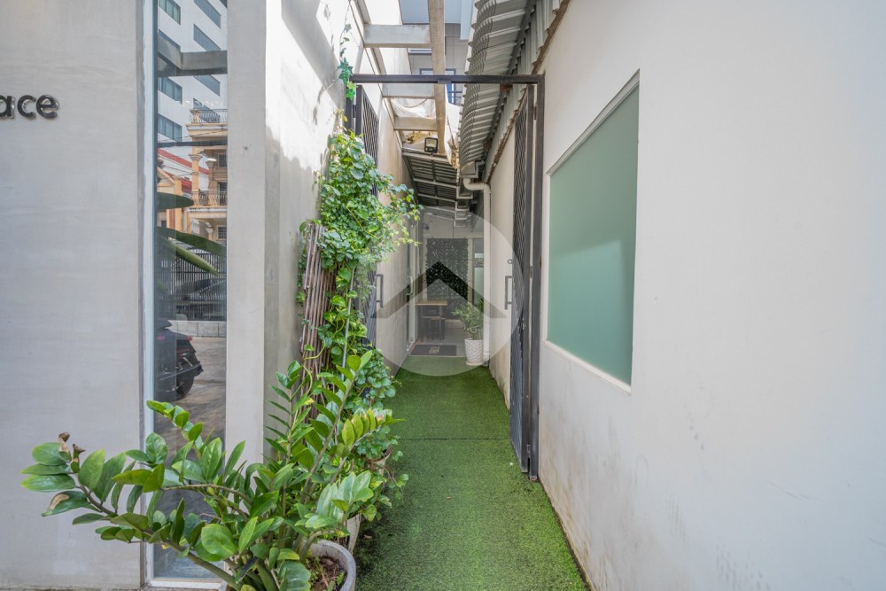 330 Sqm Commercial Building For Rent - BKK3, Phnom Penh | IPS Cambodia
